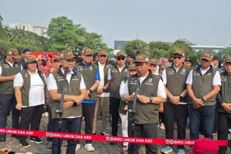 Indonesia targets to resolve 80 percent waste problem by 2029 – Simply ...