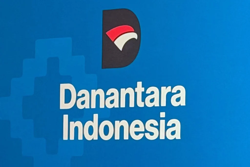 Indonesia wealth fund Danantara taps lenders including DBS for ...